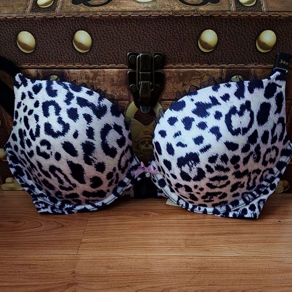 Victoria's Secret | Intimates & Sleepwear | Nwt Vs Very Sexy Collection ...